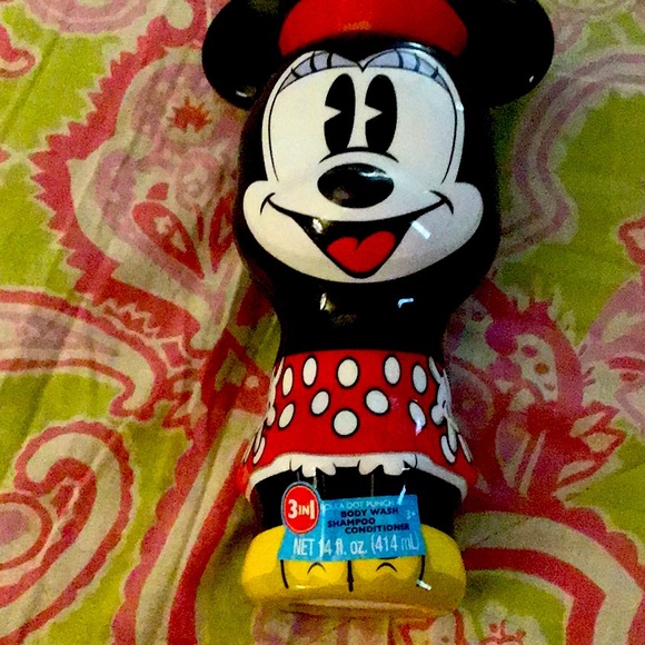 Disney | Hair | Minnie Mouse 3in Polkadot Punch Body Wash Shampoo ...